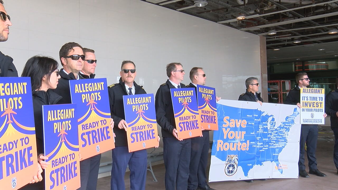 ‘We’re tired of the games:’ Allegiant pilots picket outside SRQ Airport ...