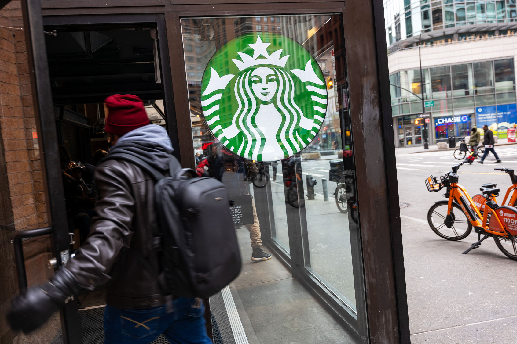 “Our partners are the face of our brand”: Starbucks is updating its ...