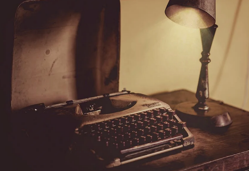 14 Outdated Office Supplies from the ’60s That Are Completely Obsolete ...