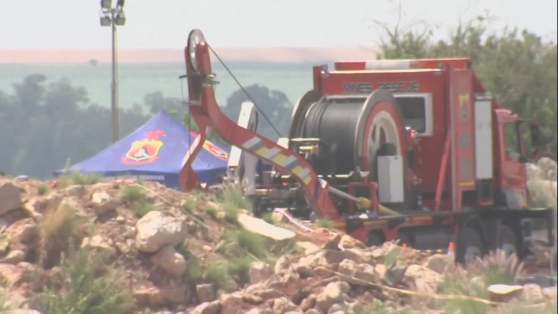 Standoff in South African gold mine traps hundreds underground