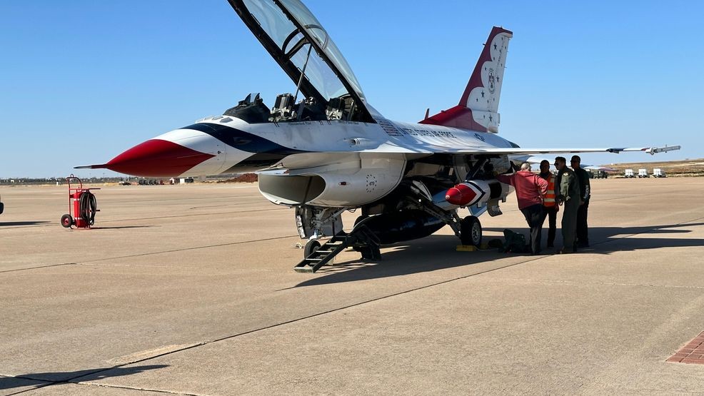 Thunderbird pilot visits Abilene to prep for April's air show at Dyess ...