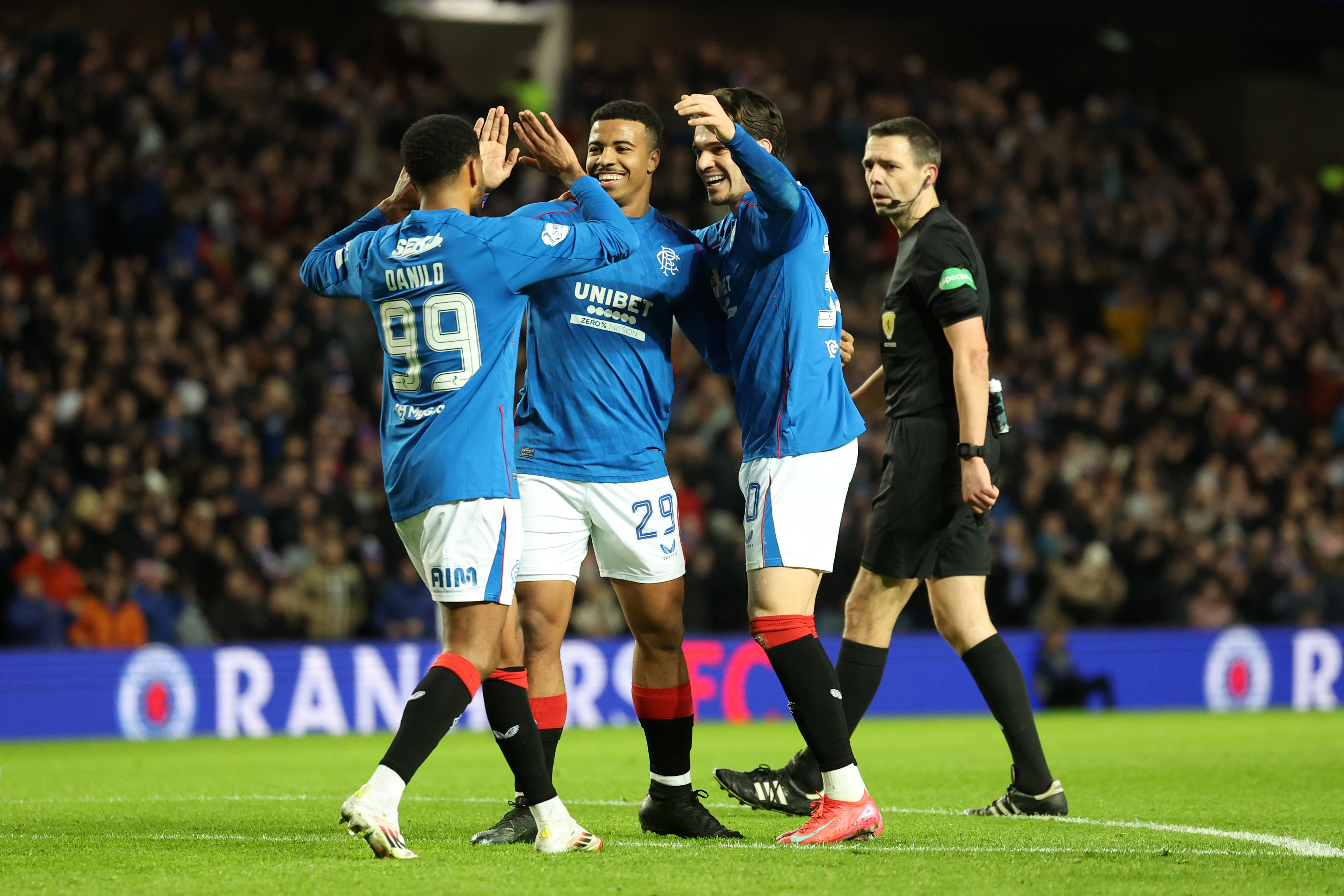 Rangers player ratings vs Aberdeen: Attacking trio earn 8s + Nsiala ...