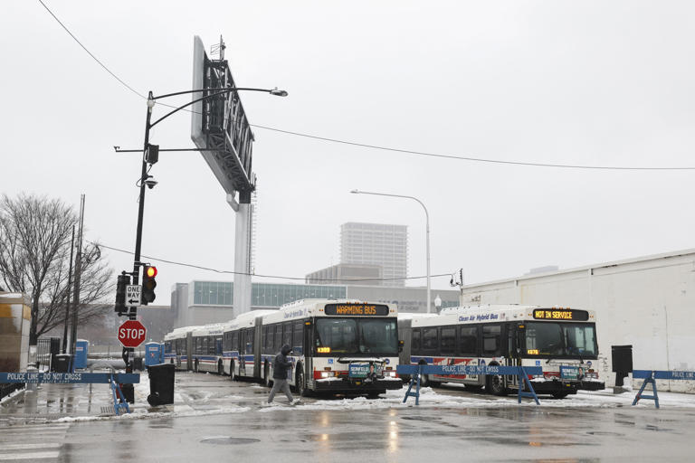 Chicago Faces Colder Temps Amid Hydrologic Warning
