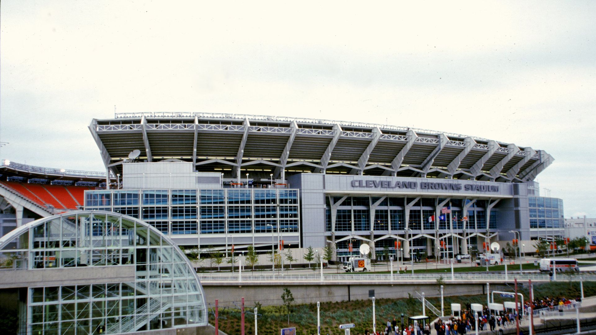 Cleveland standing its ground in stadium fight with the Browns