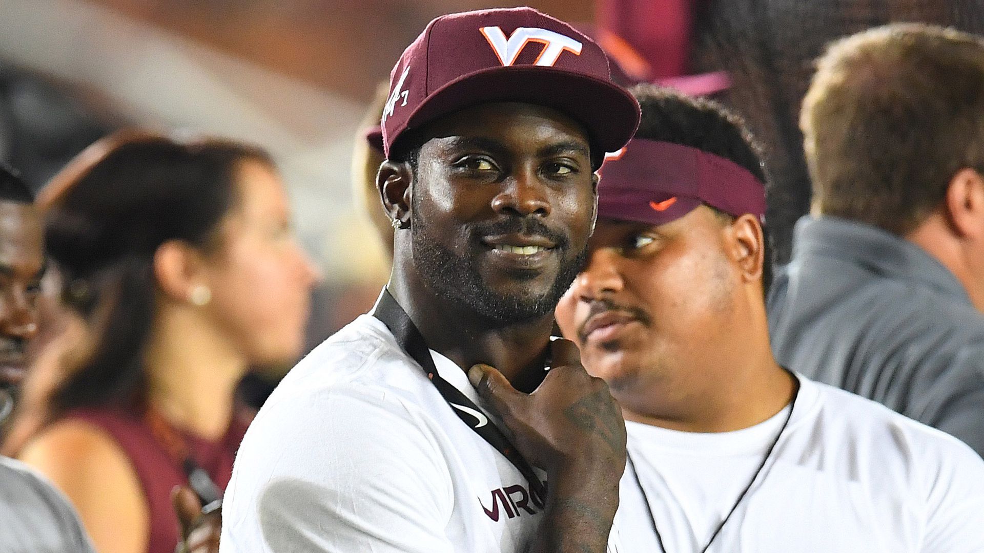 Virginia Tech Hokie Great Michael Vick is to be Inducted into the ...