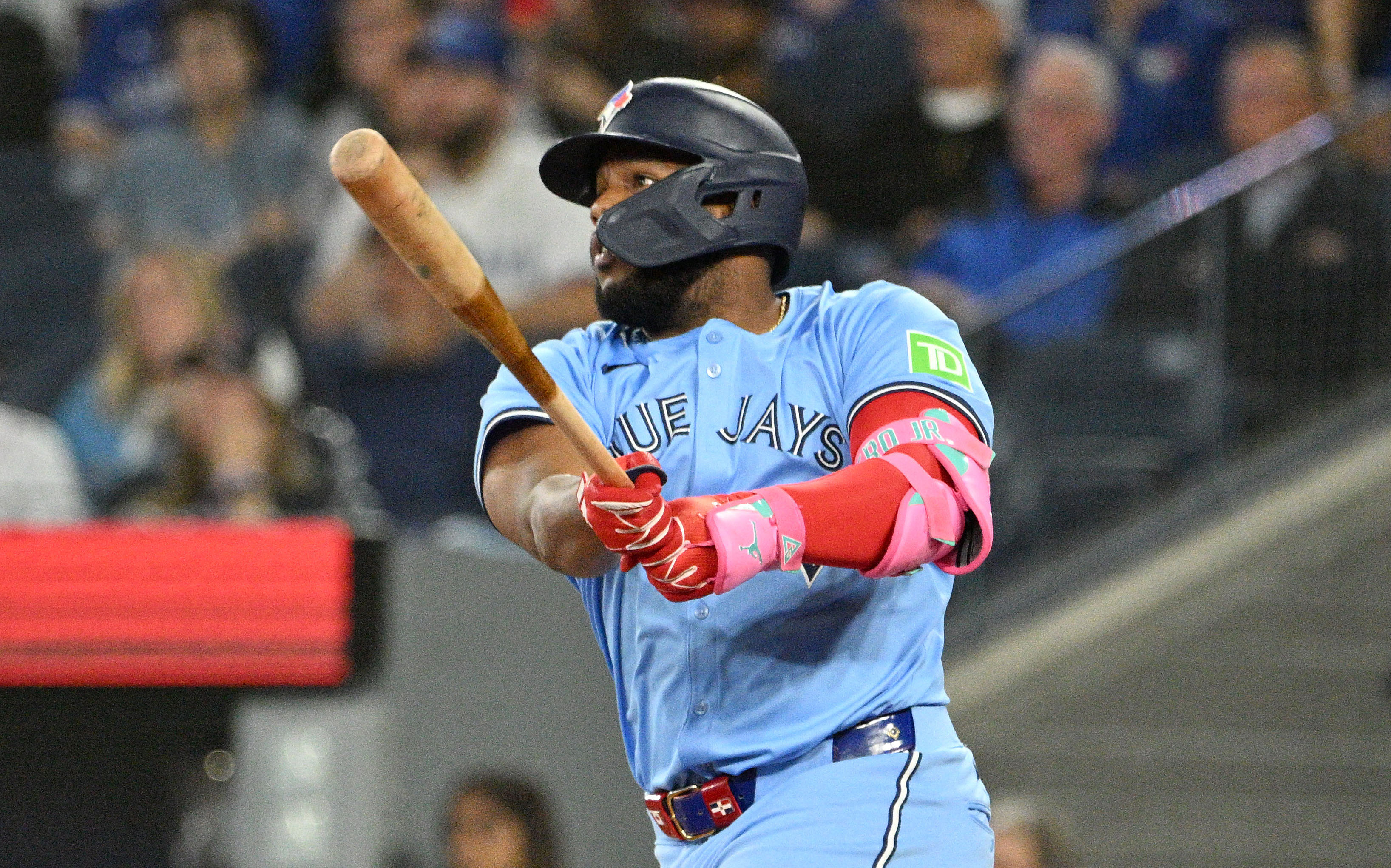 Wild New York Mets rumor claims team ‘putting together trade offer’ for ...