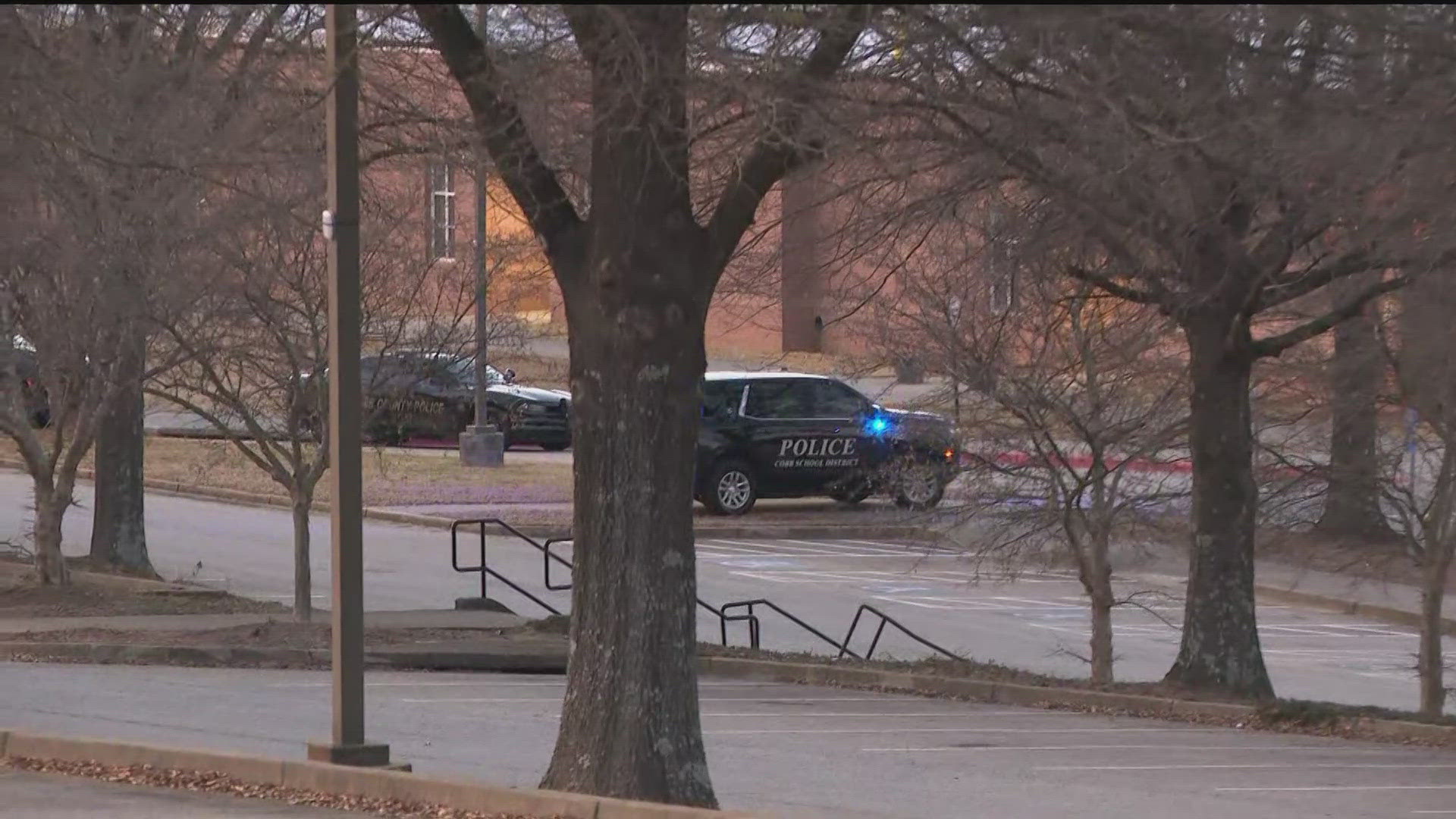 Student injured after shooting self at Lindley Middle School in Cobb ...