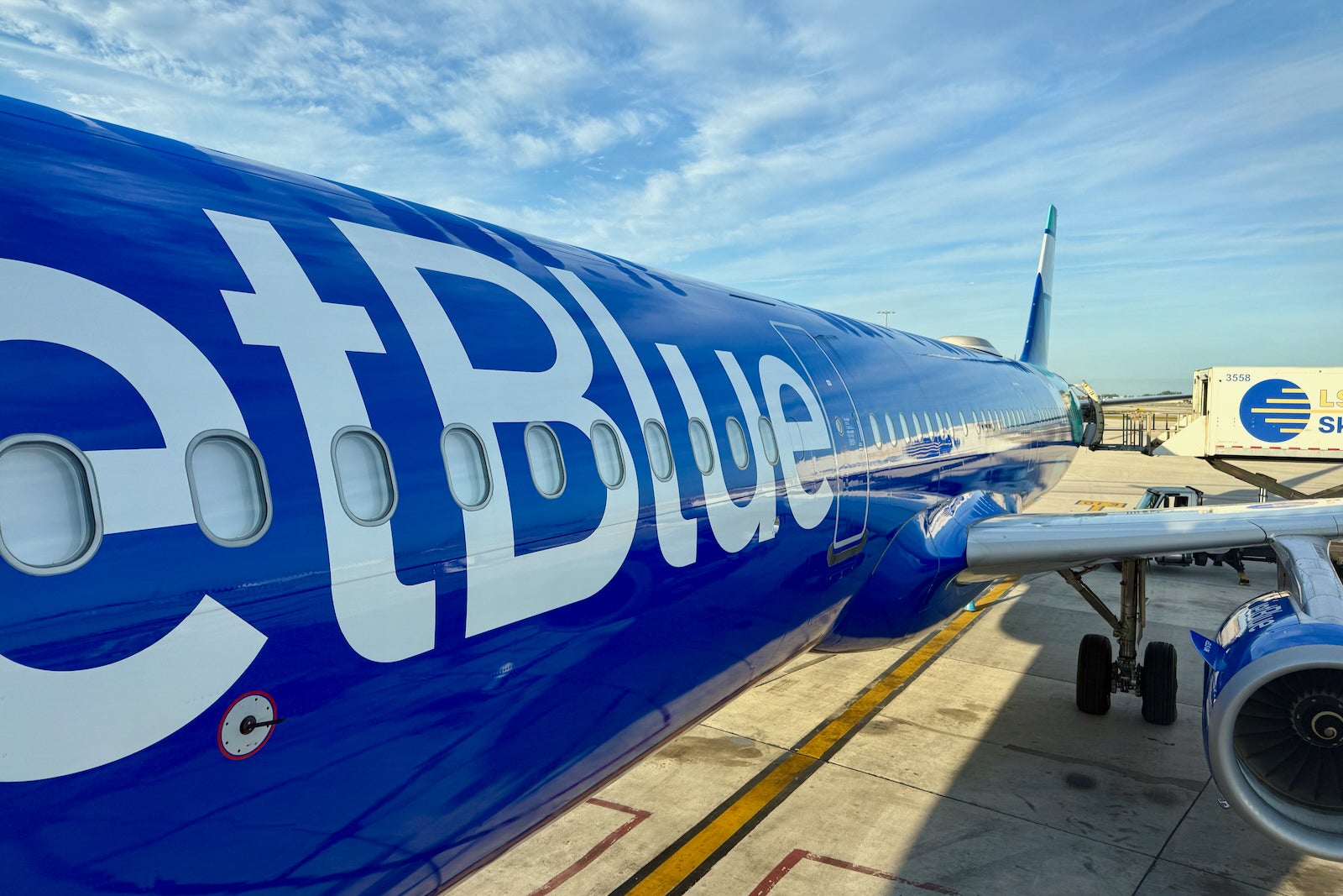 JetBlue now allows Blue Basic award redemptions — and tickets are as ...