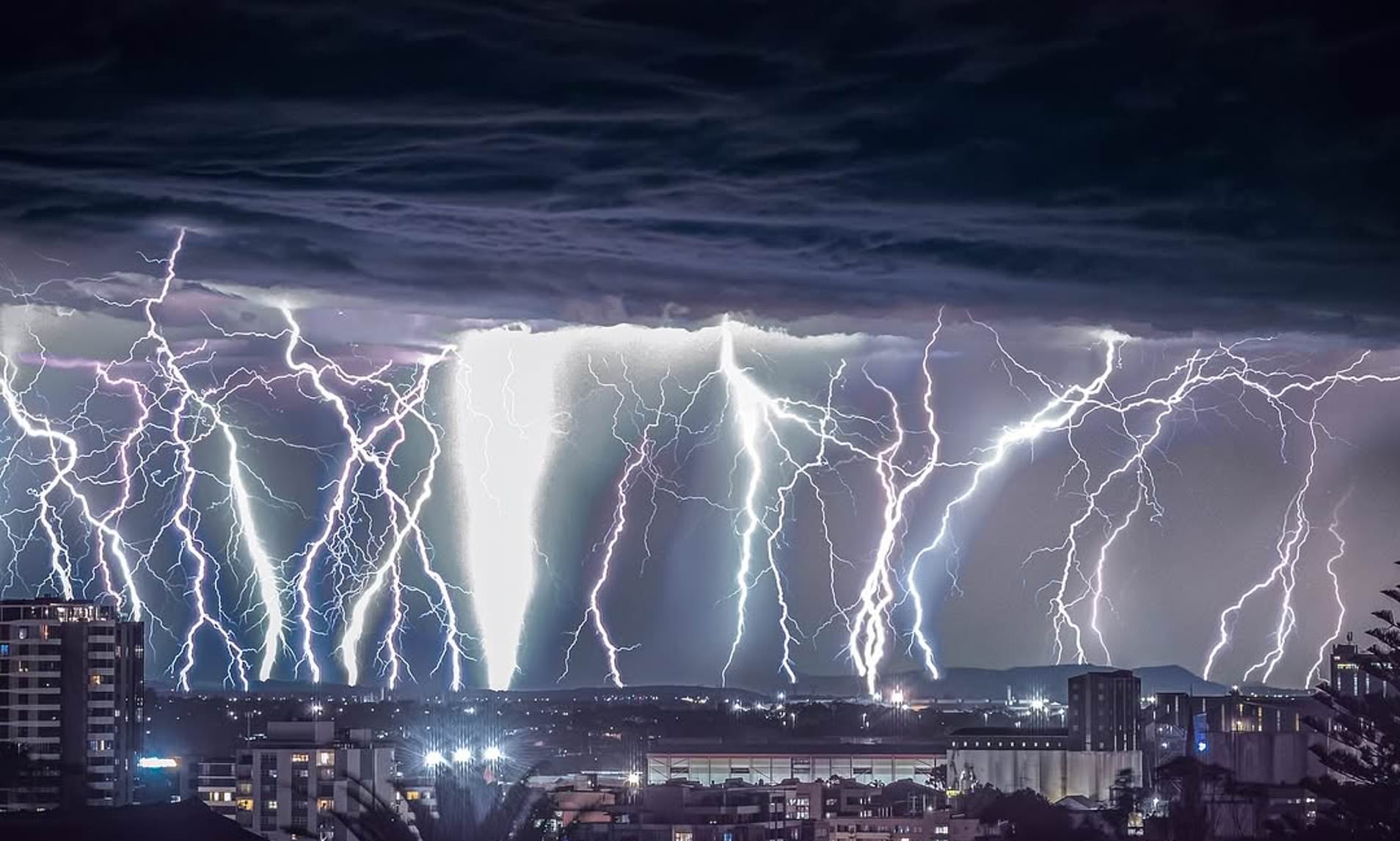 Nature unleashed: Insane photos show extent of lightning