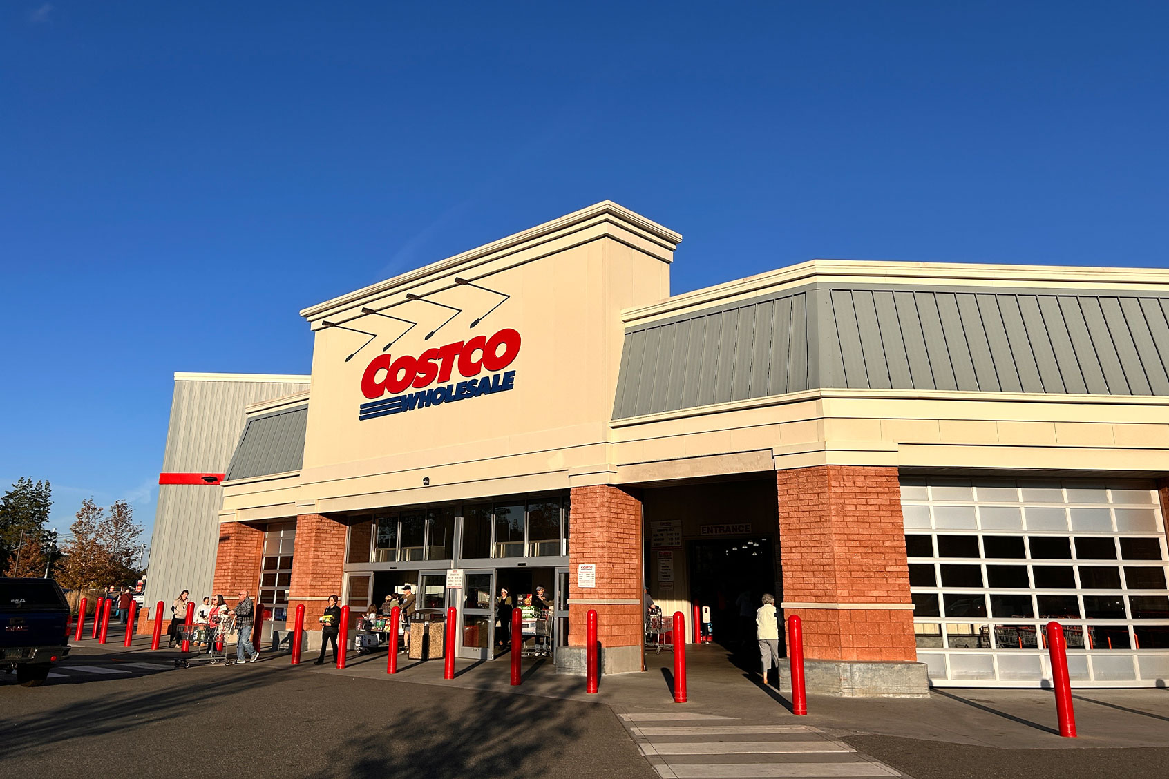Costco announces recall of its Kirkland cold and flu medication