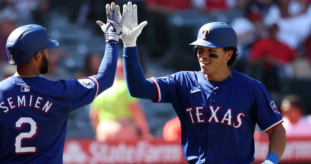 Texas Rangers announce own TV network