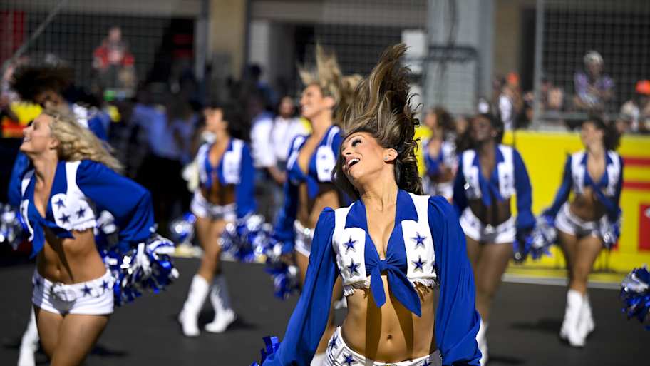 Dallas Cowboys cheerleader Trinity Miles brings the heat while dancing ...