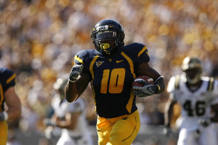 Steve Slaton selected to join College Football Hall of Fame Class of 2025