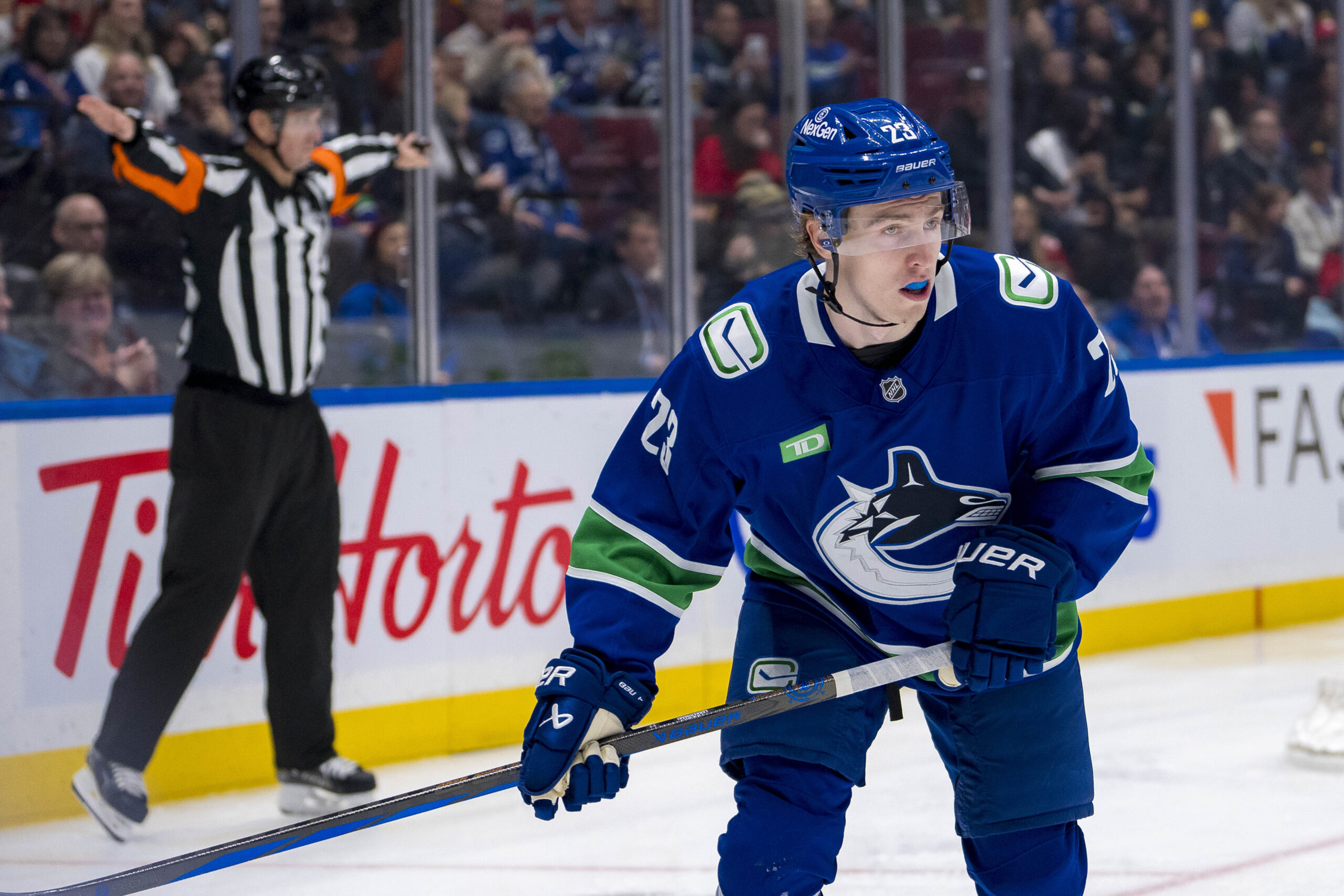 Canucks send Jonathan Lekkerimäki, Max Sasson and Guillaume Brisebois ...