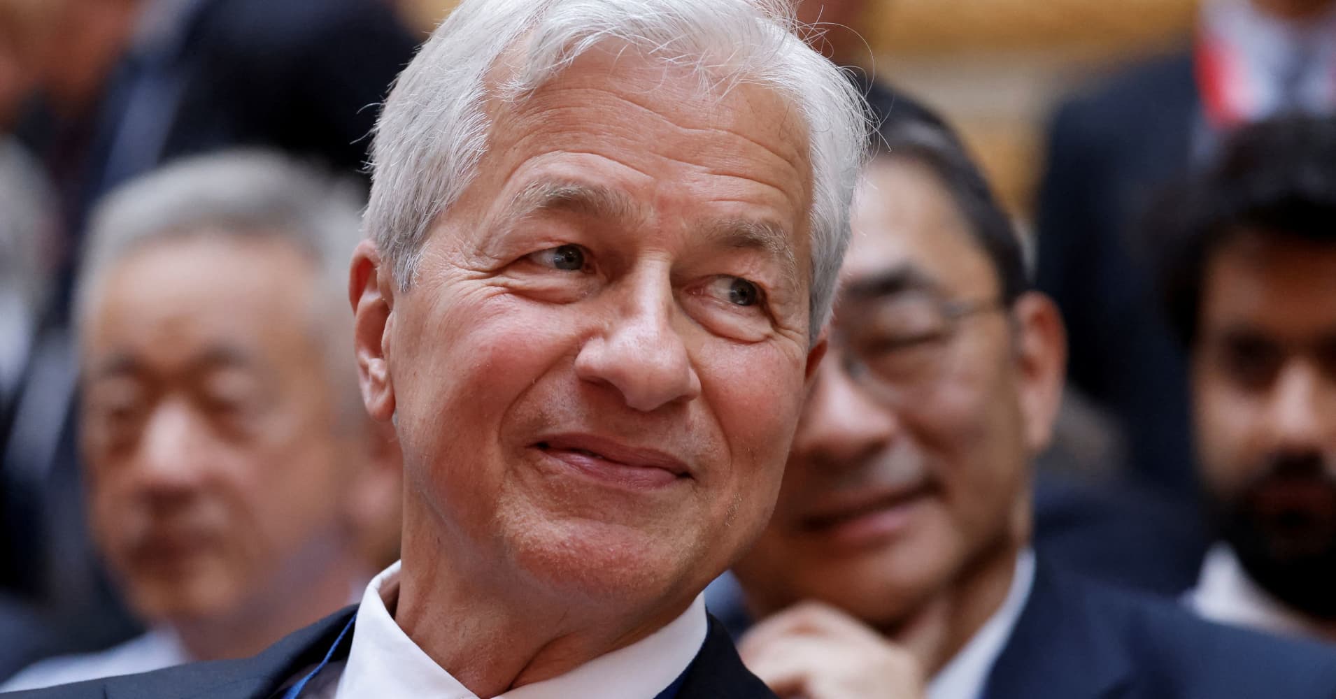JPMorgan Chase is boosting buybacks even after CEO Jamie Dimon called ...