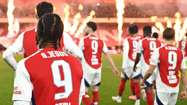 'Stay strong Gabby' - Arsenal players follow through with tribute to ...