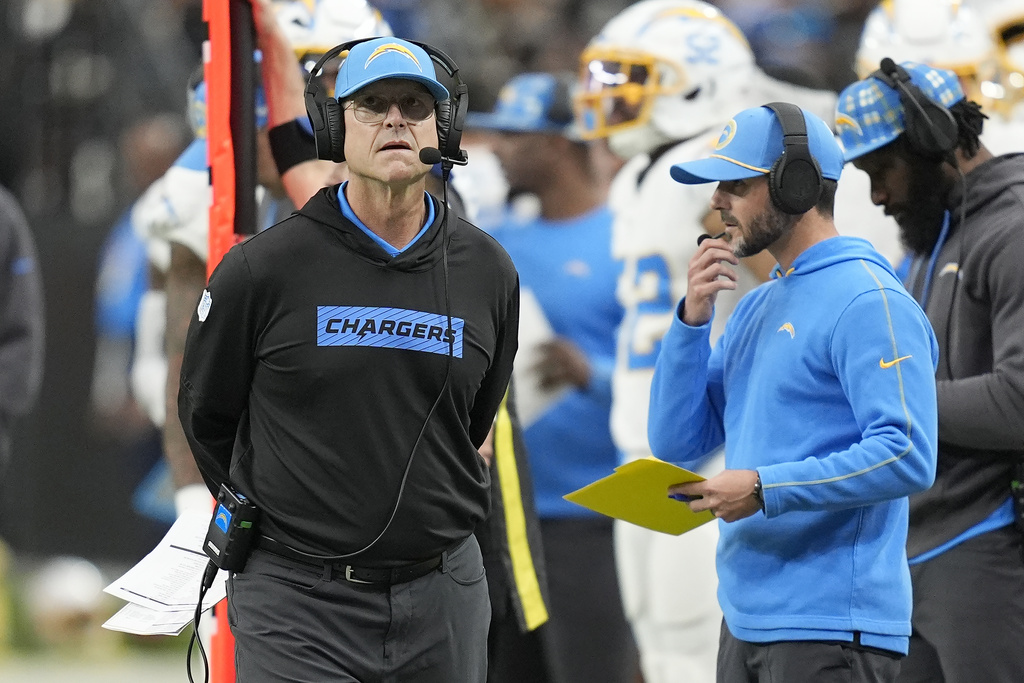 Chargers coach Jim Harbaugh says he will have a heart procedure and hip ...