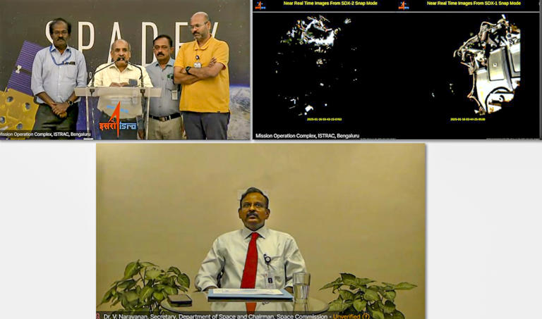 PM Modi congratulates ISRO scientists for successful docking experiment PM Modi congratulates ISRO scientists for successful docking experiment