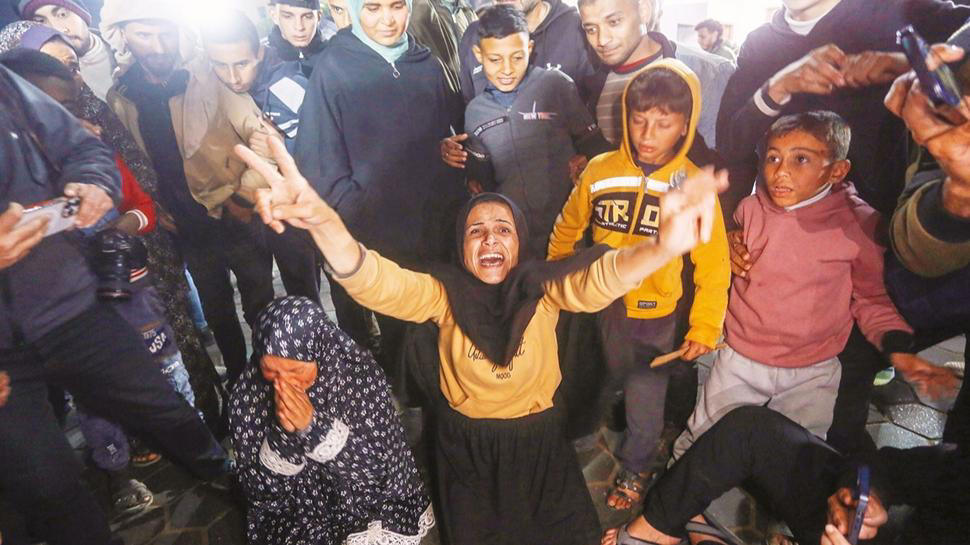 Katil İsrail'e karşı Gazze'nin zaferi Katil İsrail'e karşı Gazze'nin zaferi