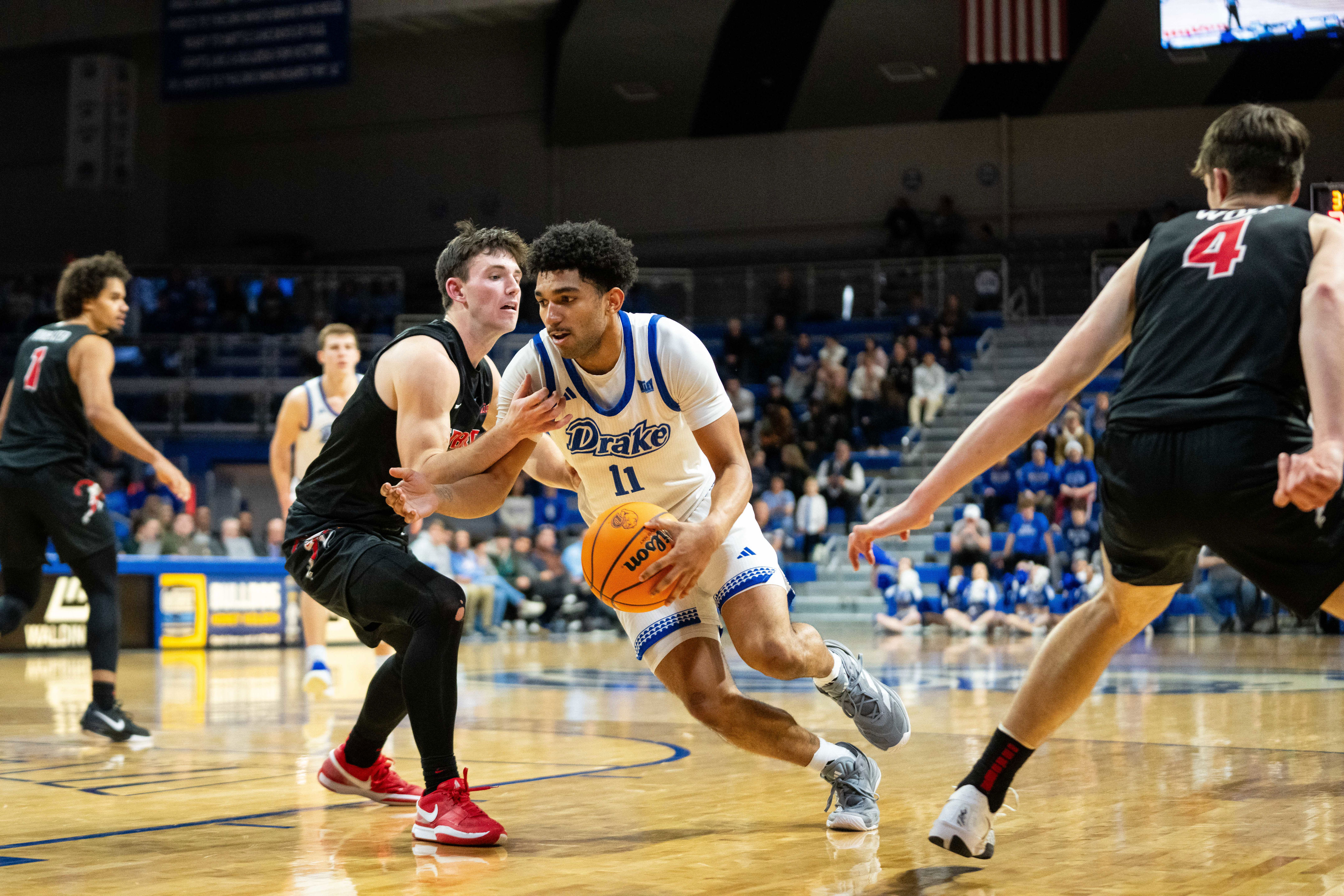 Kael Combs, Cam Manyawu stand out in Drake basketball's win over ...
