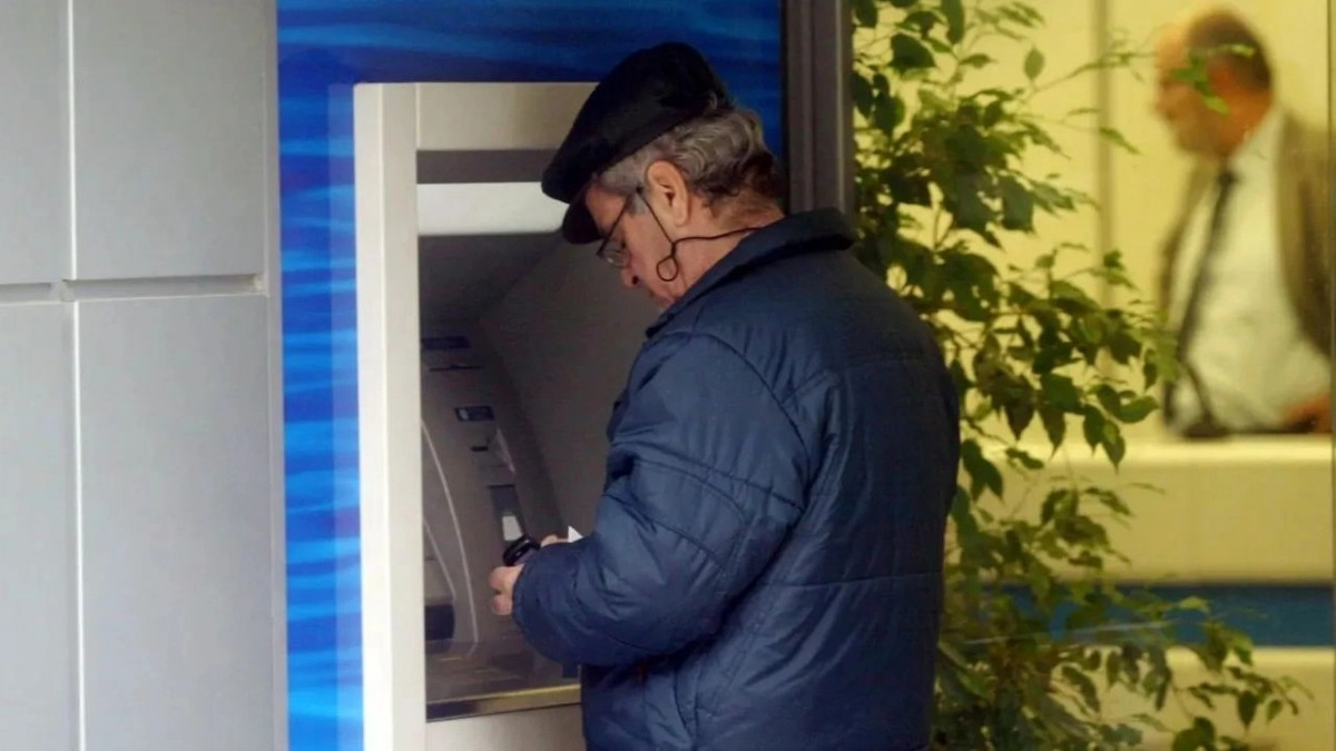Πότε θα γίνει η καταβολή του επιδόματος των 250 ευρώ - Ποιοι οι δικαιούχοι