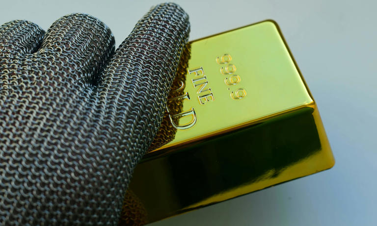 Indonesian corruption case involving over 100 tons of gold on trial