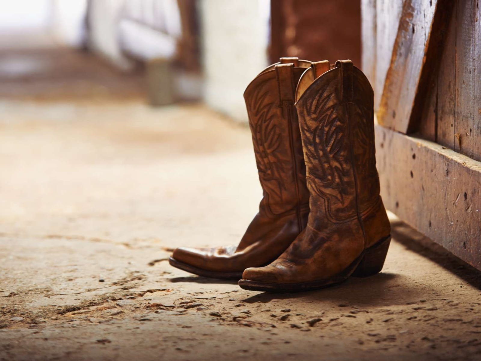 Boot Barn Stock Up On Analyst Revision: But Retail Stays Cautious