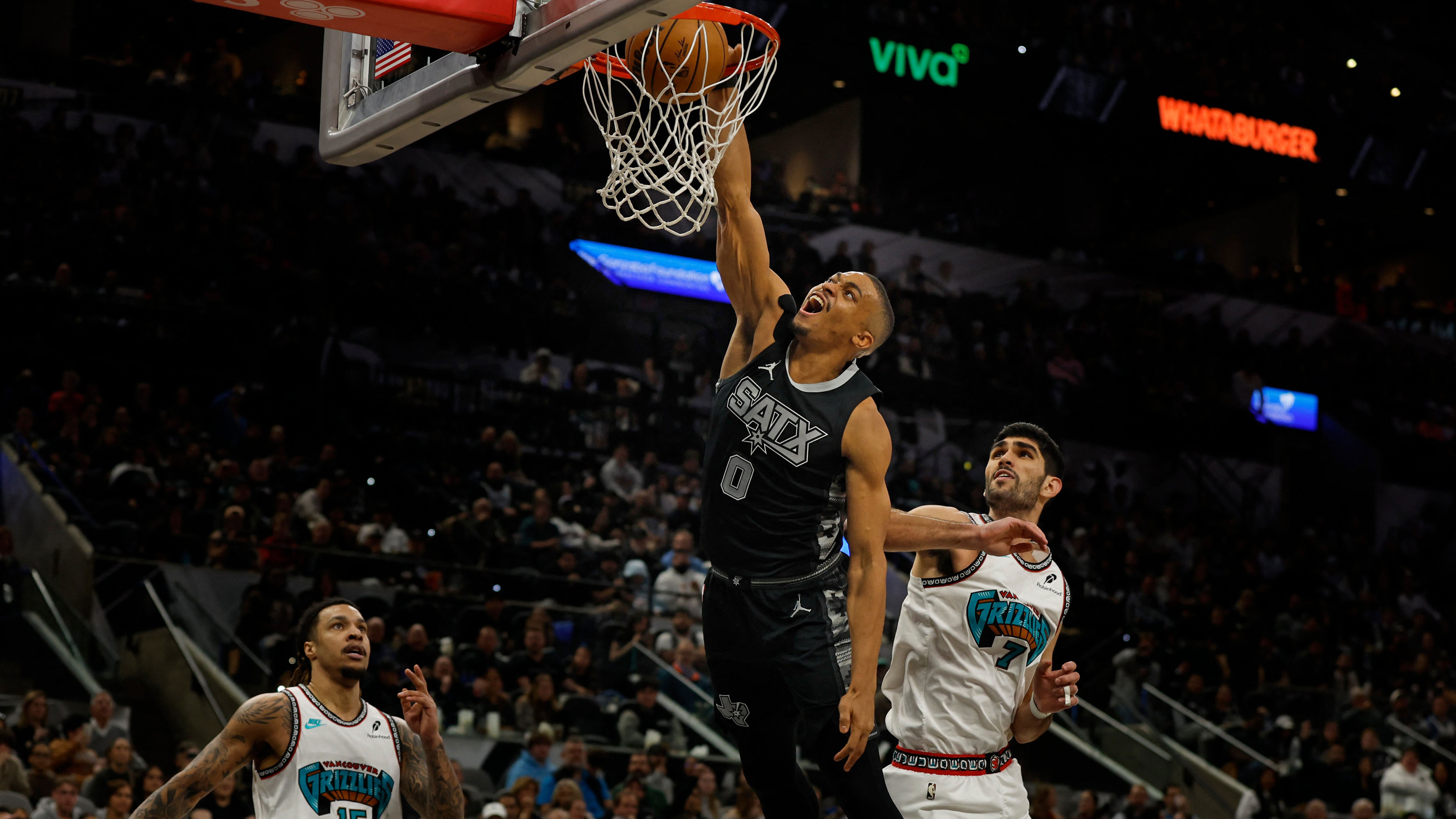 Spurs bez Jeremy'ego Sochana przegrywają z Grizzlies w San Antonio