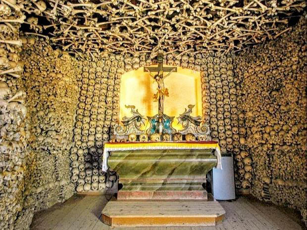 Kaple lebek v Czermné: Turistická atrakce Dolniho Slezska, která stále ...