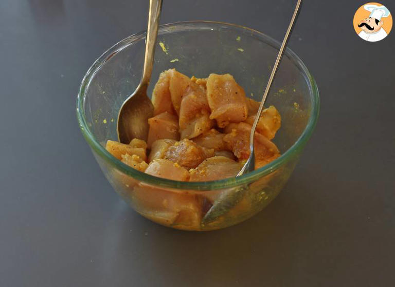 Espetinhos de frango com molho satay, uma viagem culinária à Ásia!