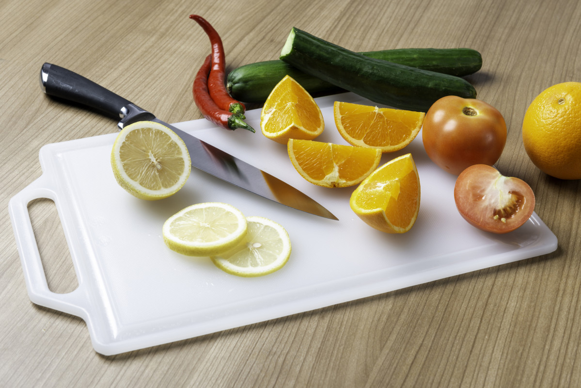 The Genius Cutting Board Hack We Wish We Knew About Sooner—'I'm JUST ...
