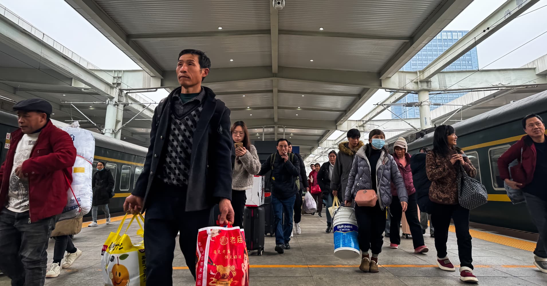 China's economy is waiting for more stimulus. Here's how the country ...