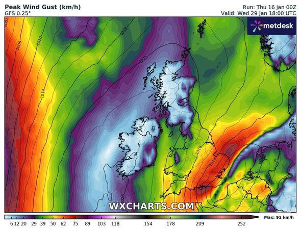 Live snow maps turn yellow and purple as south of England hammered by blitz