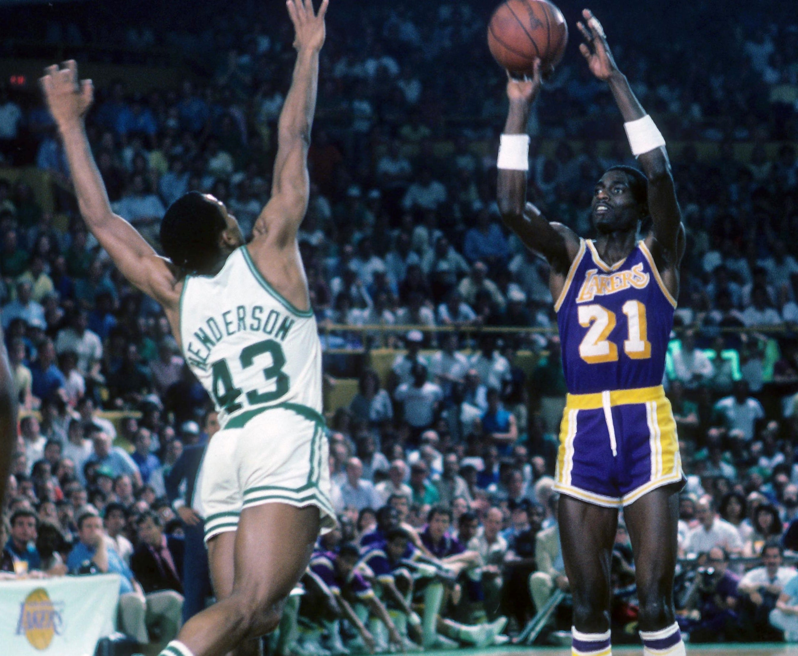 Today in Boston Celtics history: Henderson stole the ball; Russell ...