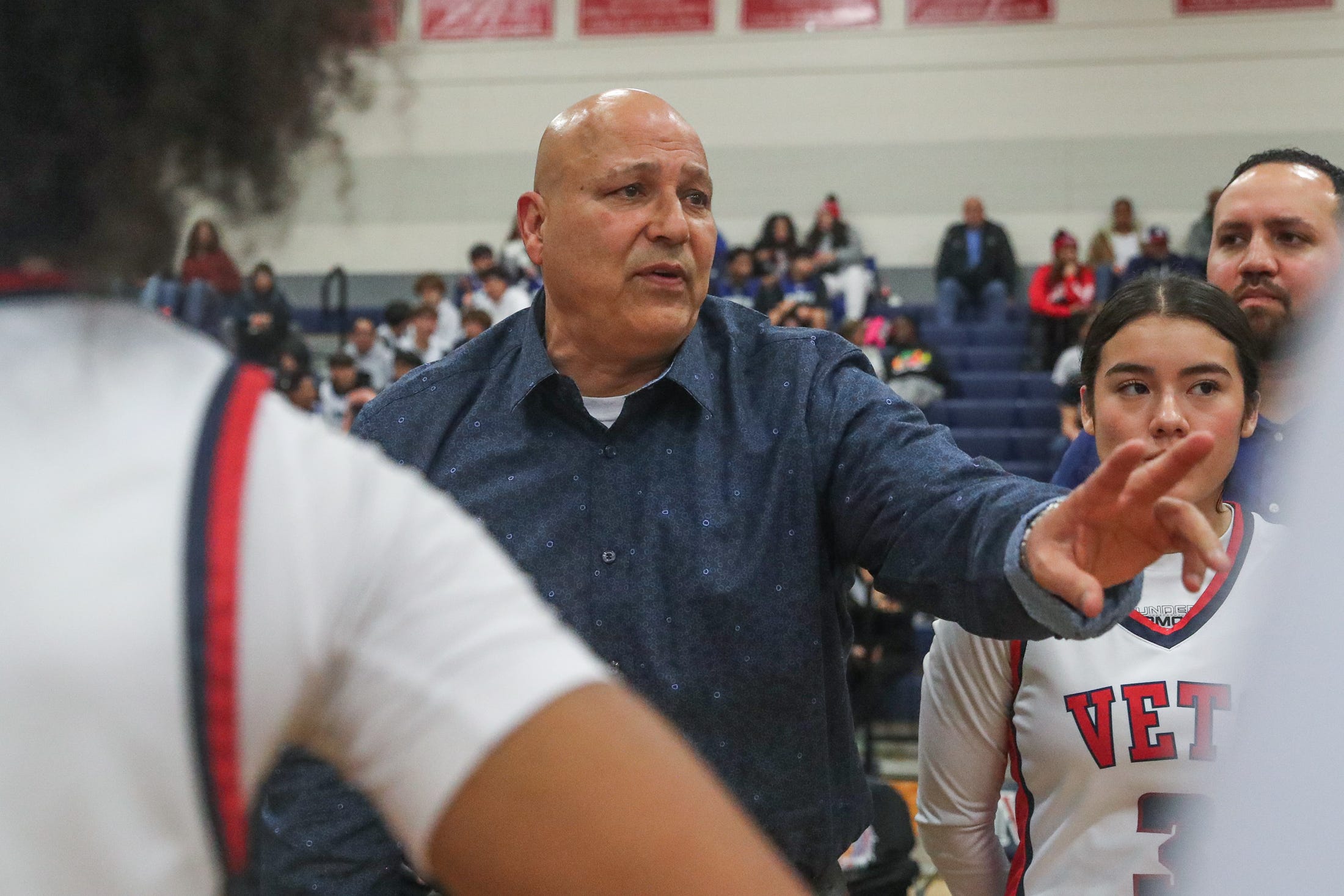 Veterans Memorial girls basketball finding stride as playoffs approach