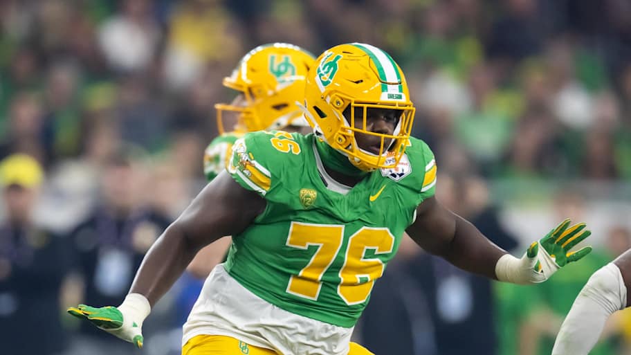 Dallas Cowboys pick fast-rising OL prospect in latest NFL Mock Draft
