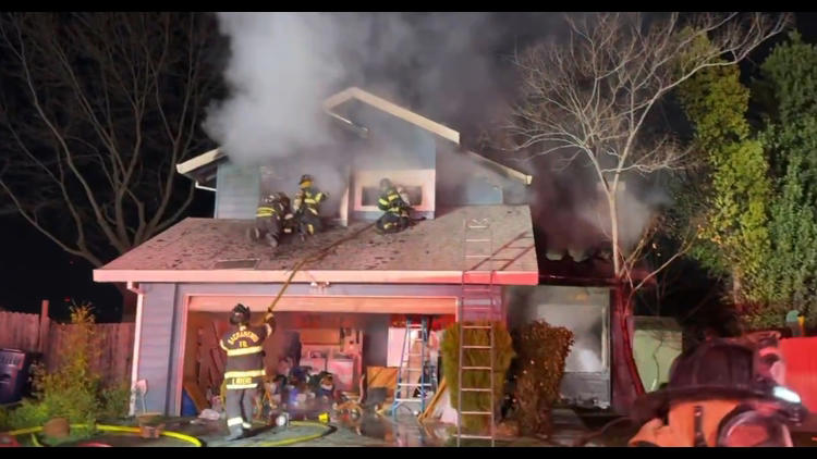 2-story house fire in South Natomas leaves one person dead