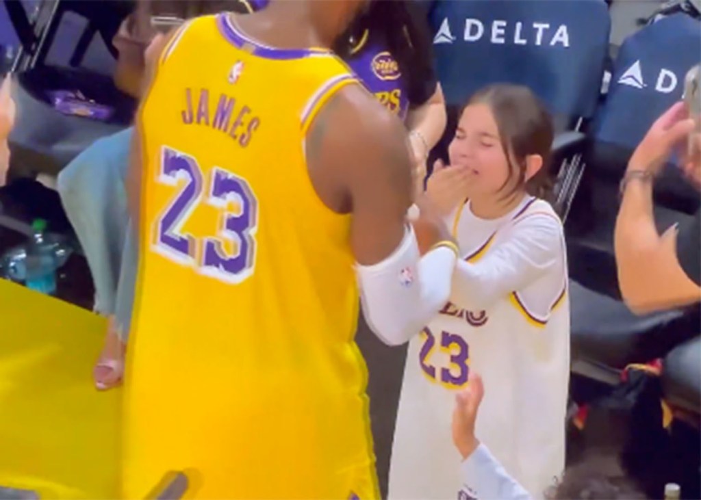 LeBron James gives young fan at Lakers game a heartfelt moment ‘she ...
