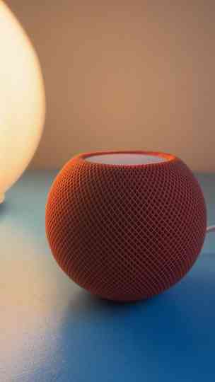 Testing the new Apple Home Pod Mini with my own music