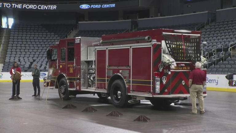New EFD firetruck dedicated to fallen firefighter