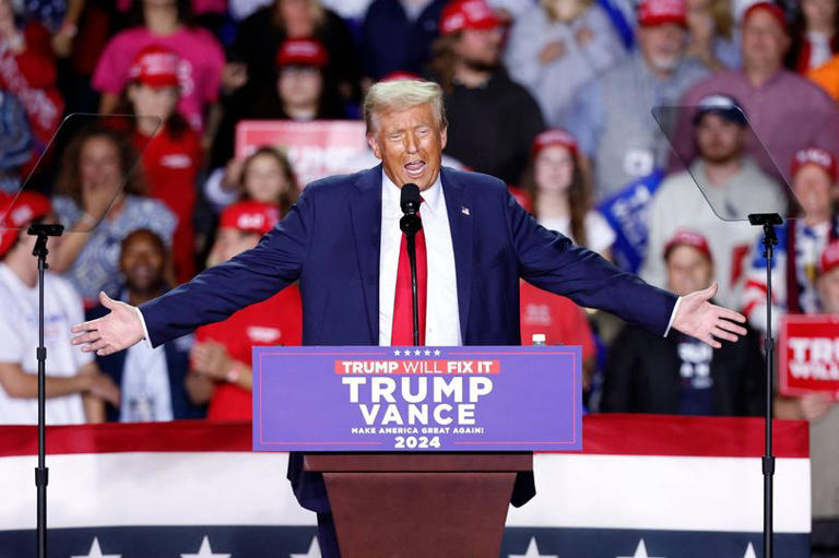 Vladimir Putin 'eyeing up' NATO nation as expert warns of 'pro-Putin' Trump Vladimir Putin 'eyeing up' NATO nation as expert warns of 'pro-Putin' Trump