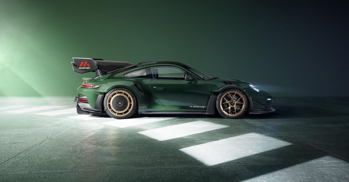 Porsche Prices Manthey Racing Kits For 911 GT3 RS and GT2 RS