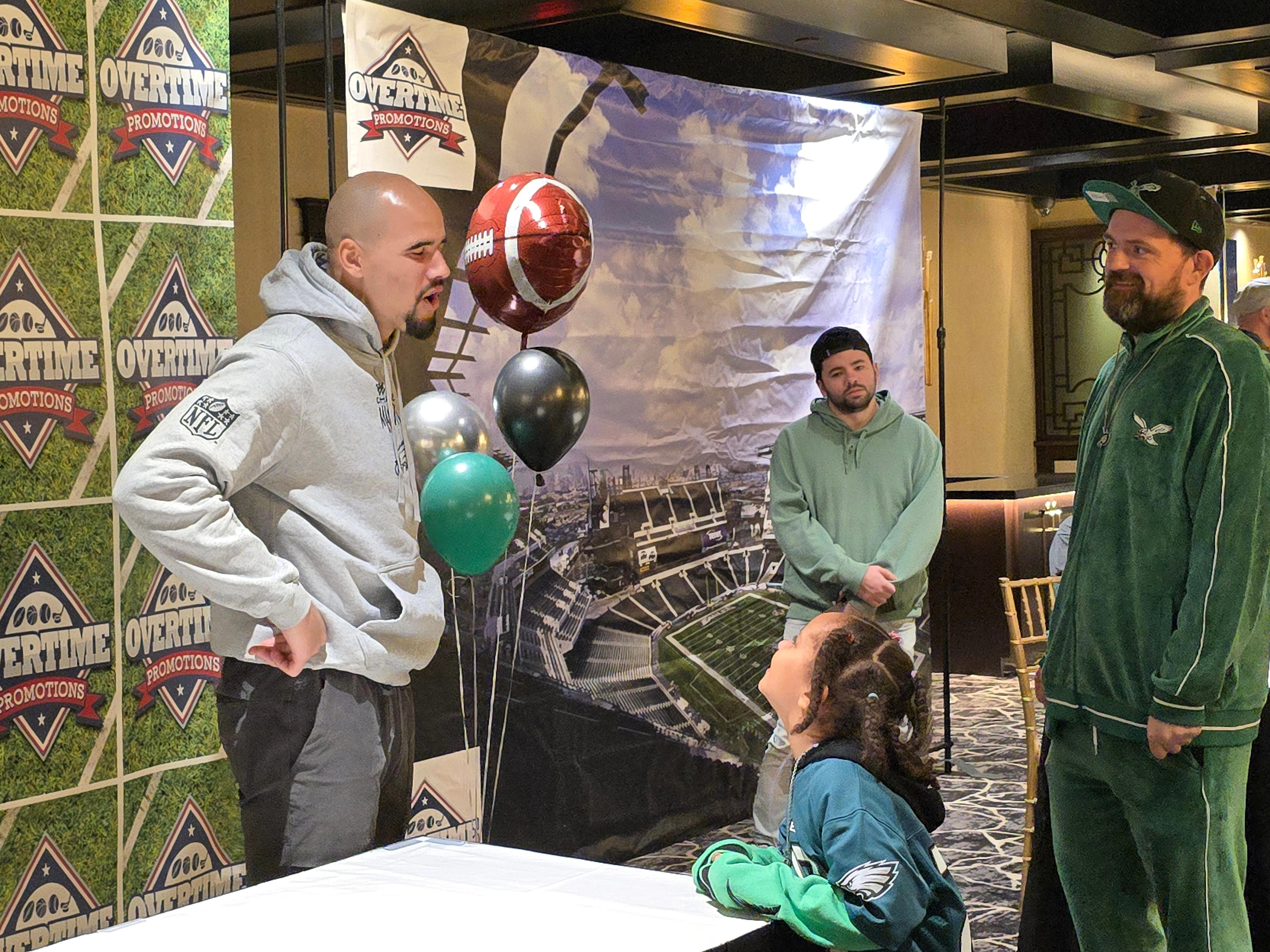 Philadelphia Eagles LB Zack Baun made an appearance at this South ...