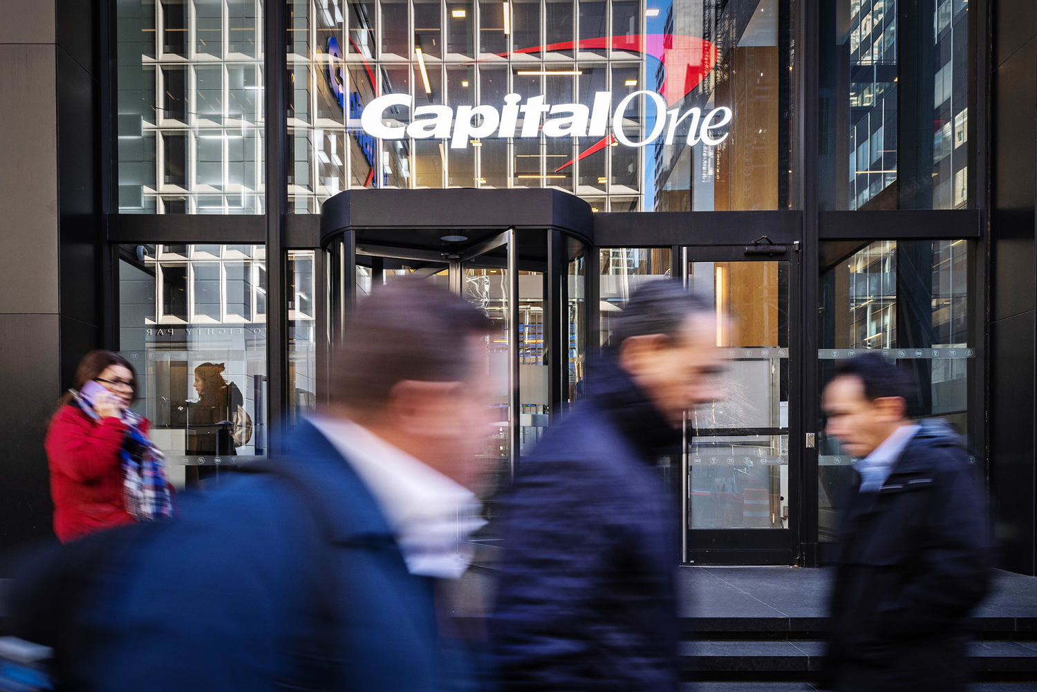 Capital One outage drags into Friday afternoon, leaving some customers ...