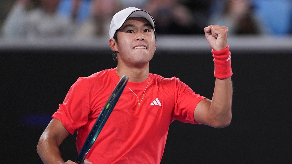 Australian Open: American teen Learner Tien knocks out Daniil Medvedev ...