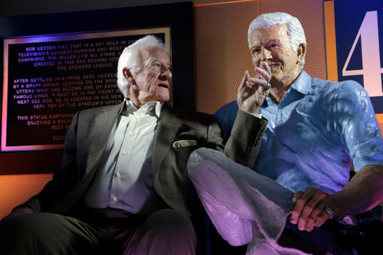 Bob Uecker, colorful comedian and Baseball Hall of Famer, dies