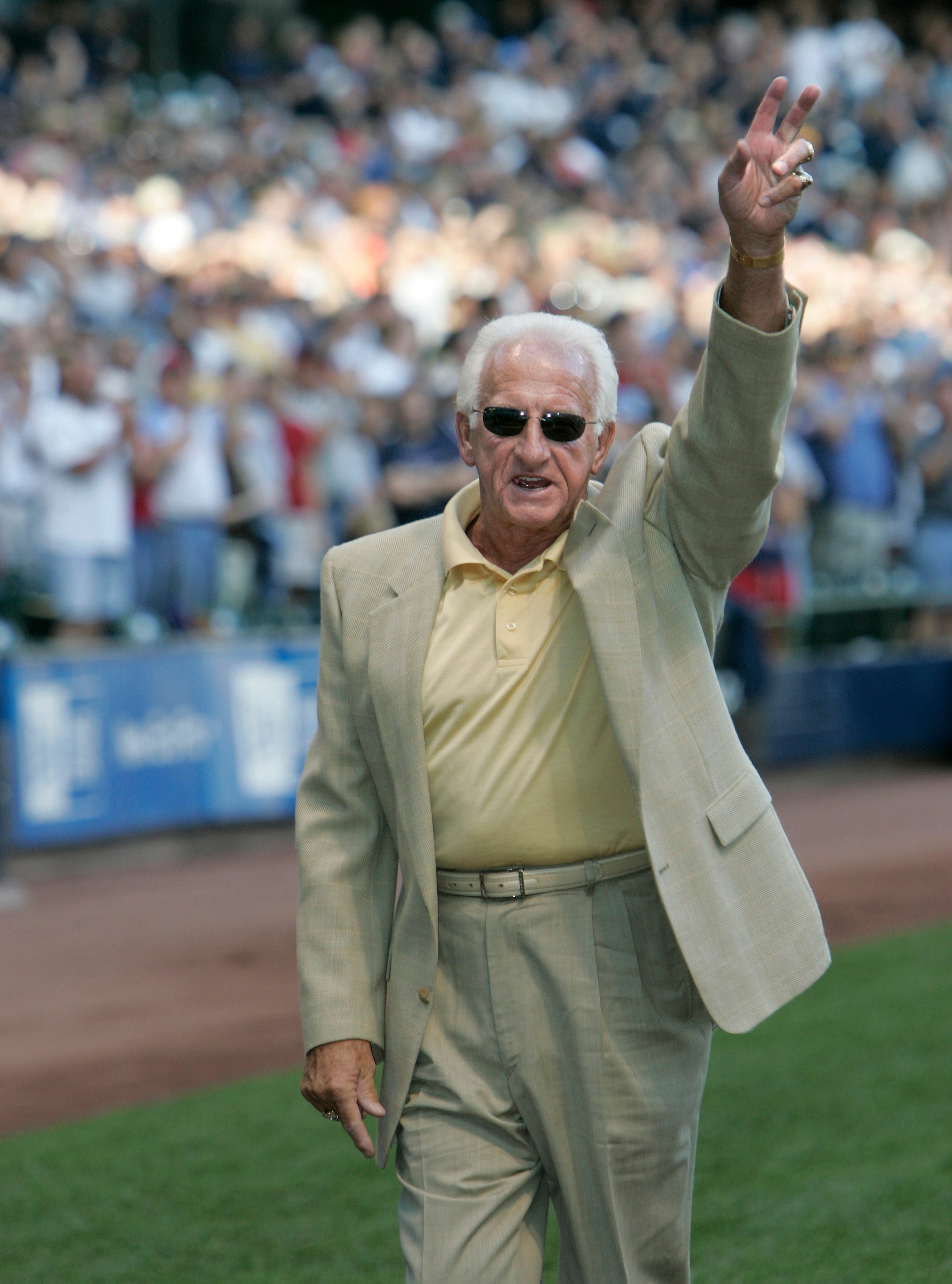 Bob Uecker starred in 'Major League'; here are his famous quotes as ...