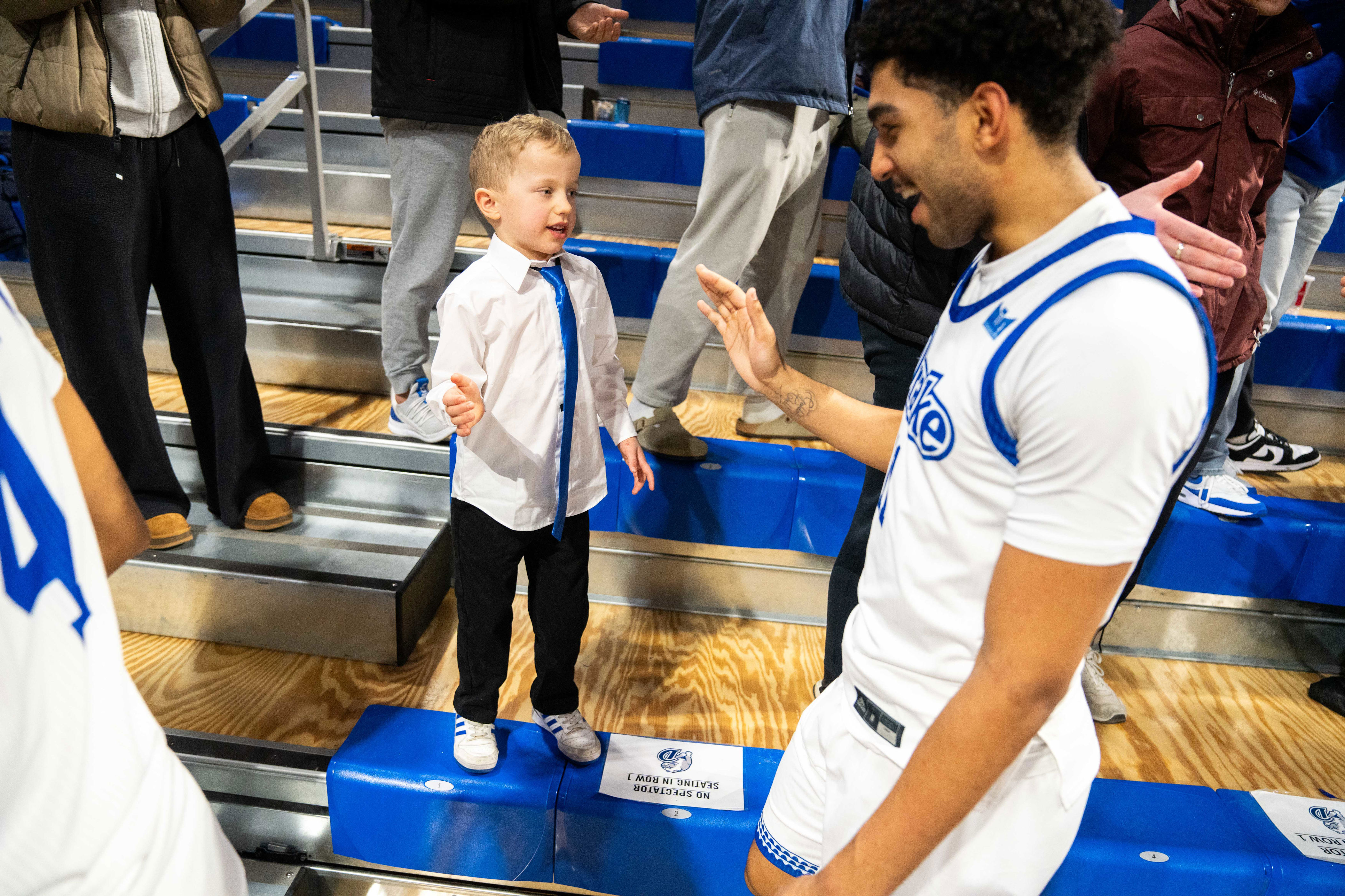 Drake basketball: Meet the 6-year-old fan who dresses like Bulldogs ...