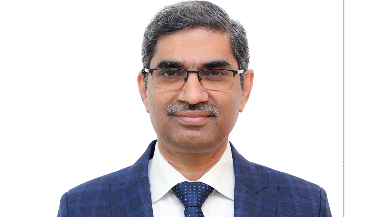 Binod Kumar assumes office as Indian Bank MD&CEO