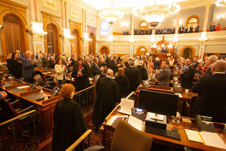 Kansans to vote on constitutional amendment to directly elect state ...